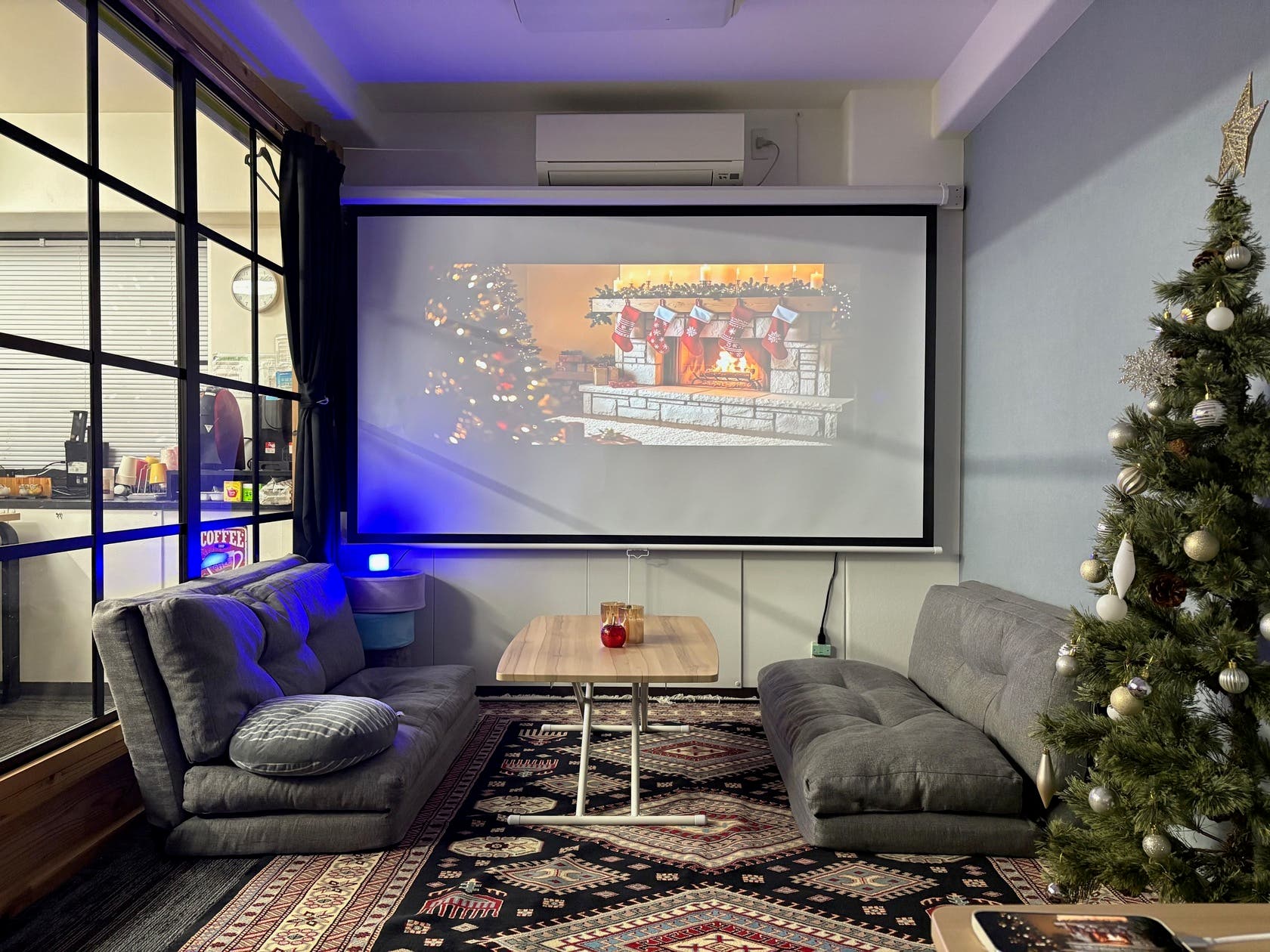 【シアタールーム】大阪メトロ御堂筋線「本町駅」2分の貸切パーティースペースの写真2