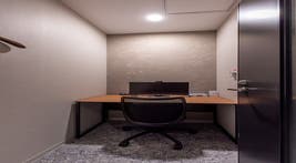 ROOM W 06