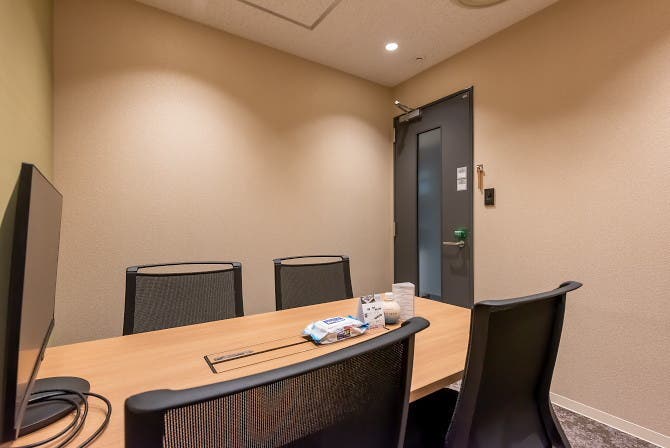 会議室(4名)の写真1