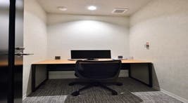 ROOM W 10