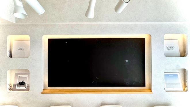 新大久保駅2分、広いバルコニーと白い店内、BBQも可能なパーティースペースの写真3