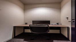 ROOM W 15