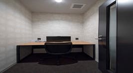 ROOM W 07