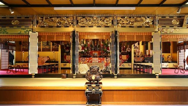 お寺での撮影や会議にぴったり【本堂全体】の写真1