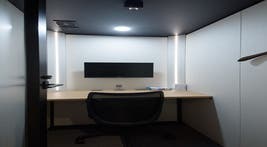 ROOM L 14