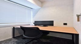 ROOM W 12