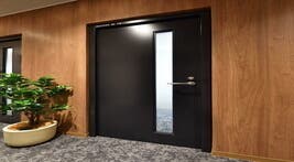 ROOM W 13