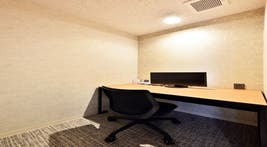 ROOM W 07
