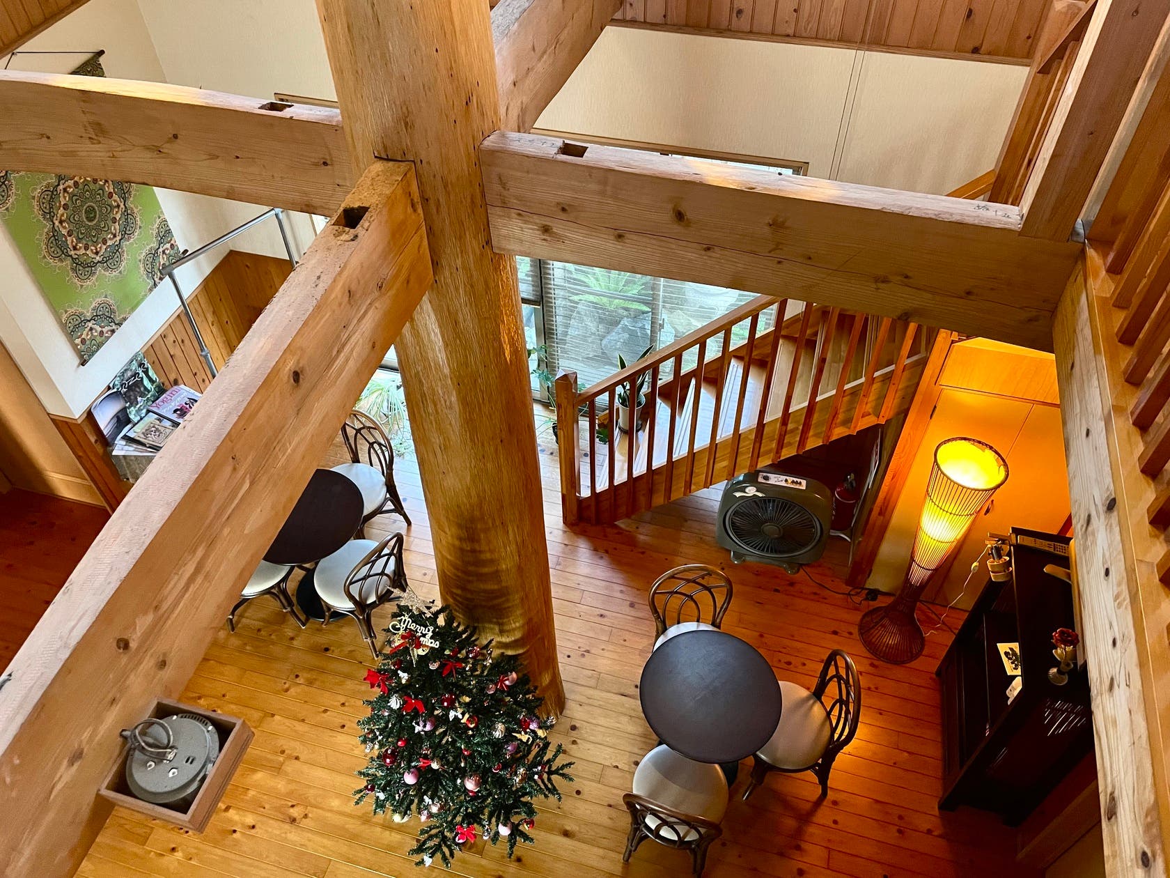 静かで落ち着いた隠れ家風のサロンの写真3