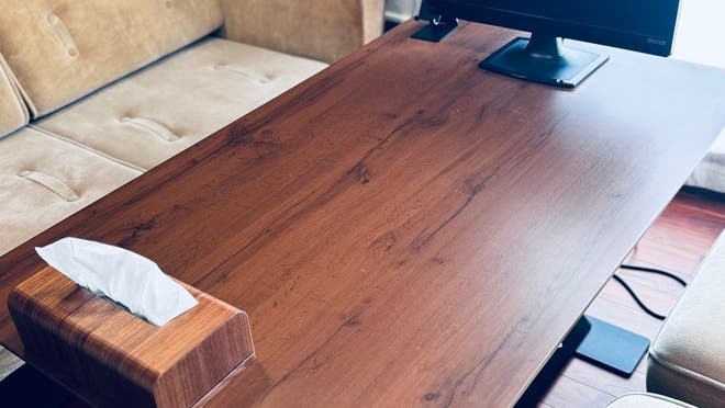 レトロで落ち着くヴィンテージな空間。アップライトピアノ常設でレッスンや練習に最適。リモート会議やカウンセリングルームにもおすすめの写真3