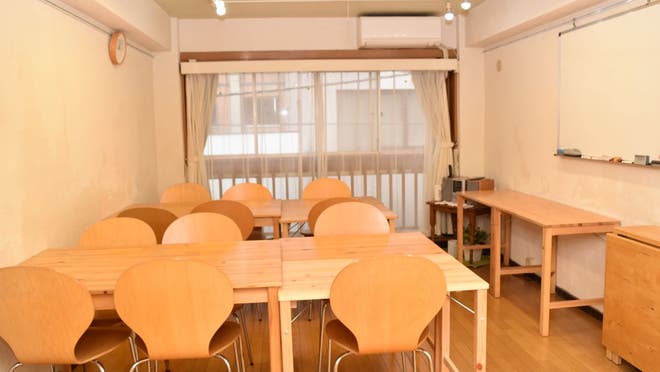 {スペースコナ銀座3階}リニューアルopne⭐️室内は自然素材の珪藻土。教室、セミナー、演奏レッスン、会議などに!の写真5