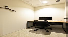 ROOM W 02