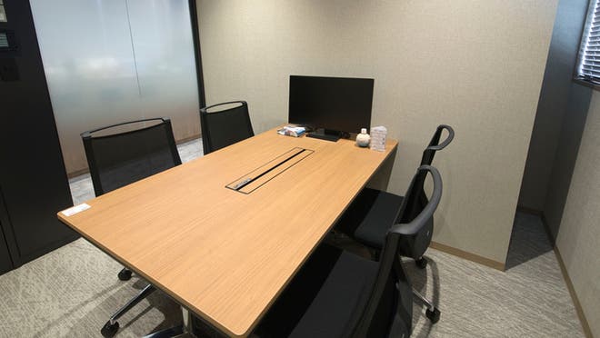 会議室(4名)の写真1