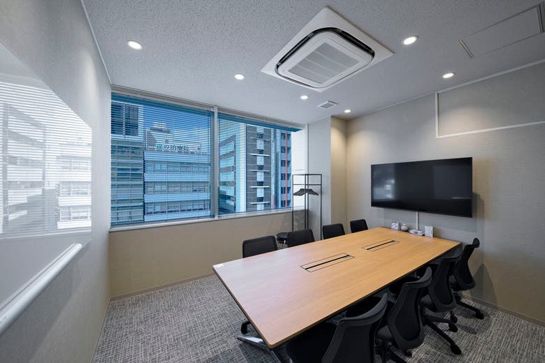 会議室 04(8名)の写真1