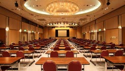 千葉 300名収容!レセプションホールで研修・イベント・パーティー!の写真3