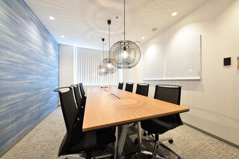 会議室 01(8名)の写真1