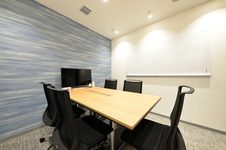 会議室 04(5名)の写真1