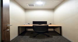 ROOM W 01
