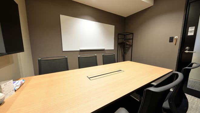 会議室 02(6名)の写真2
