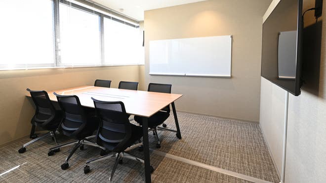 会議室 02(6名)の写真1