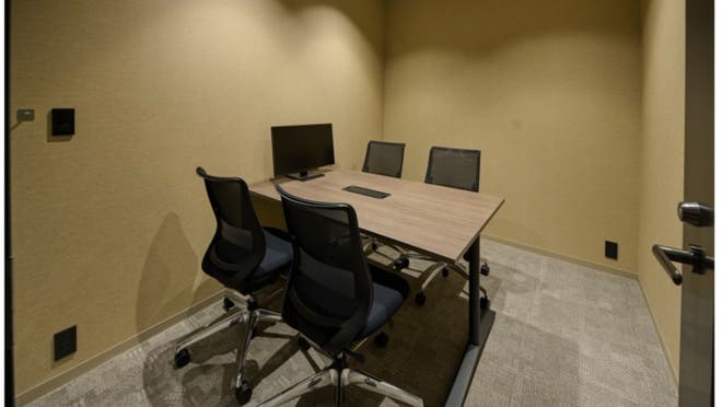 会議室 05(4名)の写真1