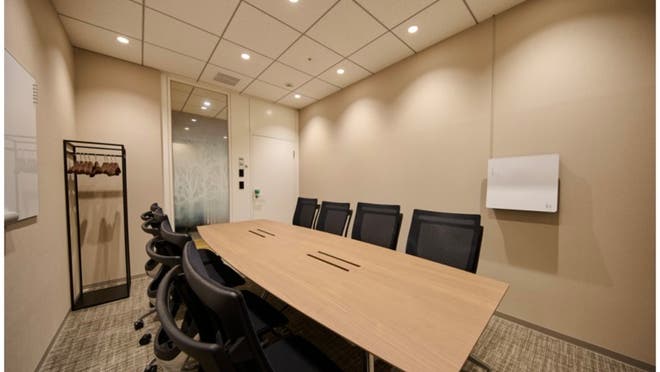 会議室 02(8名)の写真3