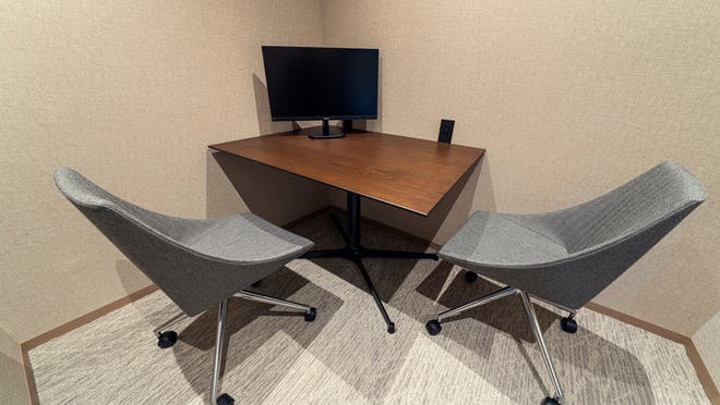 会議室 02(3名)の写真1