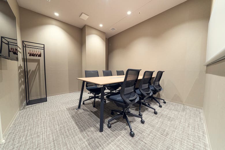 会議室 01(6名)の写真1