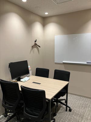 会議室 02(4名)の写真1
