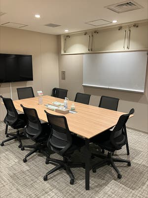 会議室 04(8名)の写真1