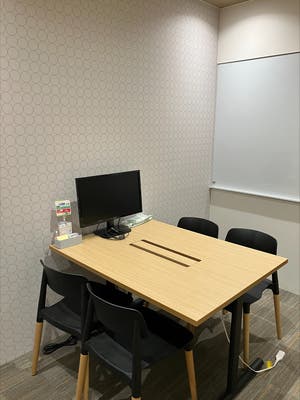 会議室 05(4名)の写真1