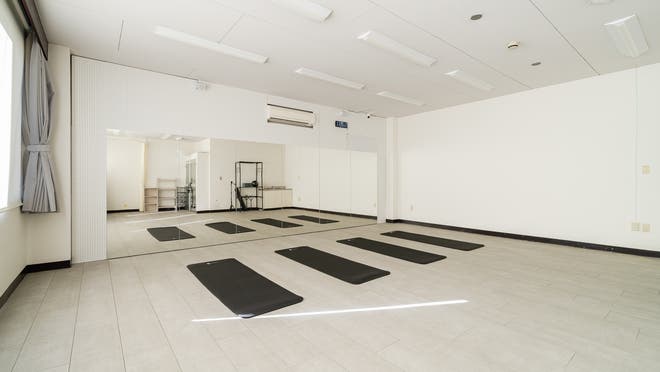 新店舗オープン🌟【百合ヶ丘駅徒歩1分】鏡6面で大人数OK💃ダンス/ヨガ/演劇/撮影/レッスンに最適🌟の写真8