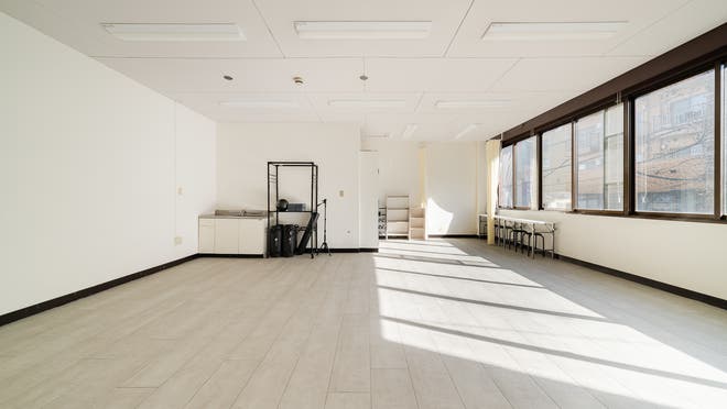 新店舗オープン🌟【百合ヶ丘駅徒歩1分】鏡6面で大人数OK💃ダンス/ヨガ/演劇/撮影/レッスンに最適🌟の写真5