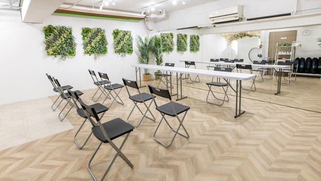 【永福町駅4分】広々40㎡超/大型鏡計6m超/調光調色/ダンス・ポージング・演劇・撮影・楽器演奏可☆/プロ監修撮影スペースも併設の写真8