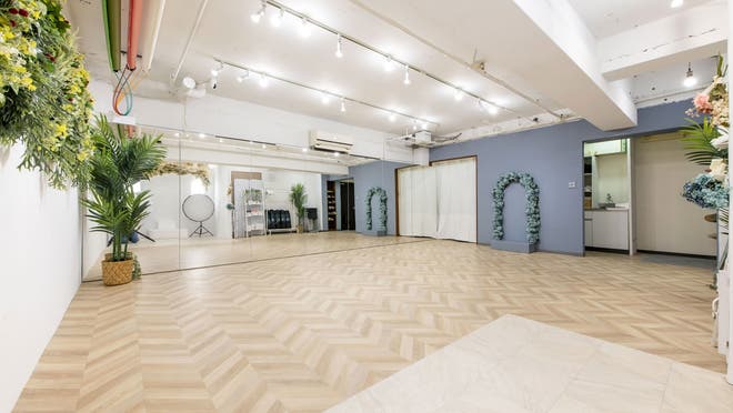 【永福町駅4分】広々40㎡超/大型鏡計6m超/調光調色/ダンス・ポージング・演劇・撮影・楽器演奏可☆/プロ監修撮影スペースも併設の写真5