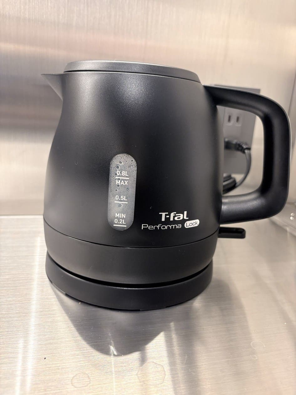 自然光×デザイン空間｜撮影・展示・イベントに使える上質ラウンジの写真11