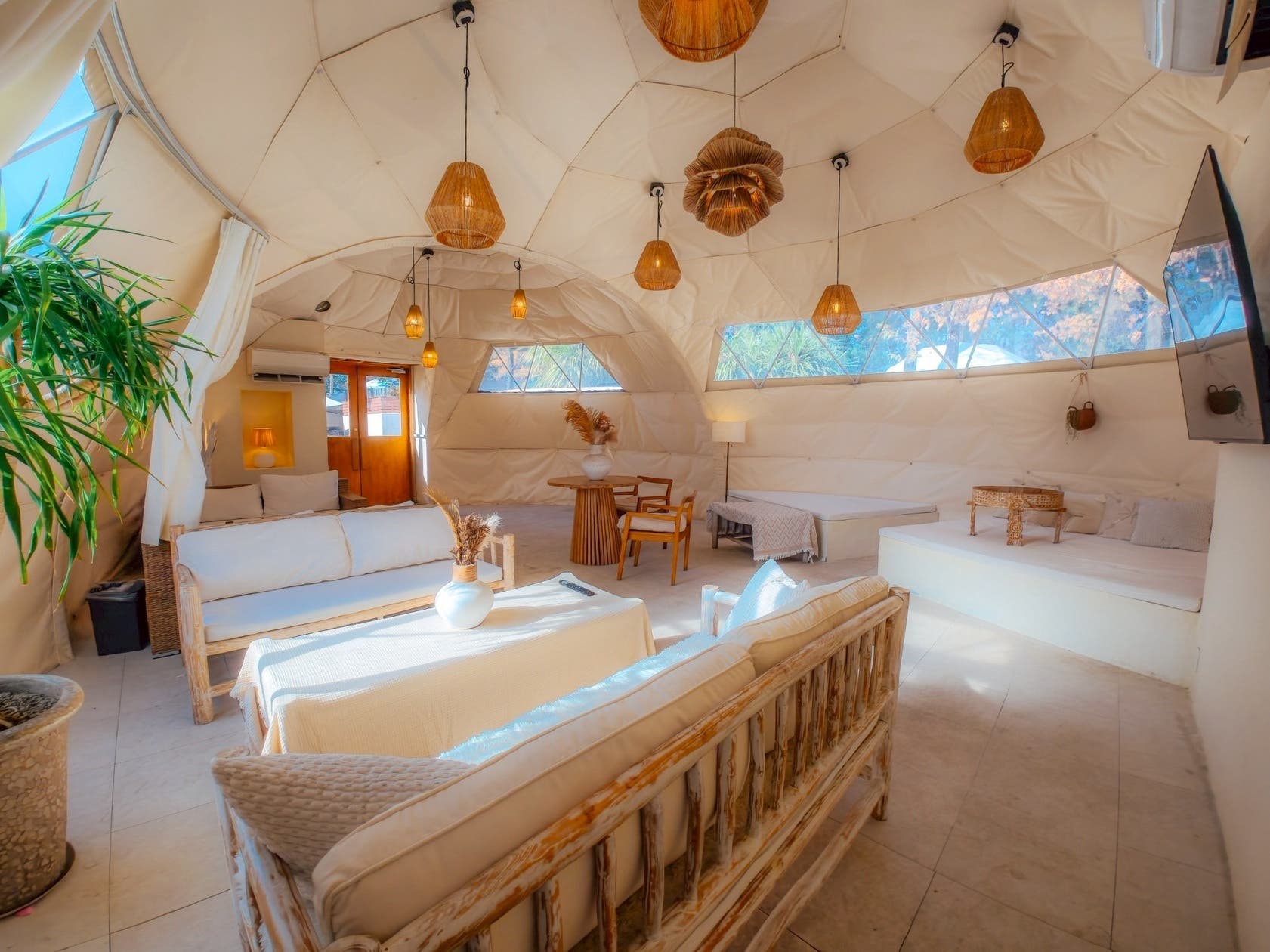 【レイアウト自由】最大30名/完全貸切/ママ会/女子会/オフ会/マッサージ施術ベットあり/推し活/誕生日会/ロケ撮影/パーティーの写真4