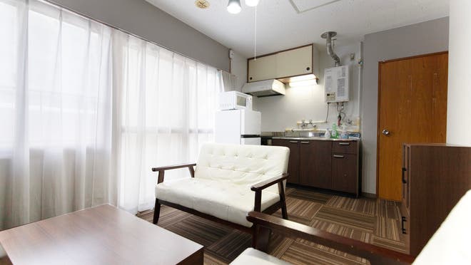 ✨地域最安値挑戦✨【すすきの繁華街すぐ】50型TVで大人気ゲームや映画鑑賞📺無料wi-fi🎵『502』の写真19