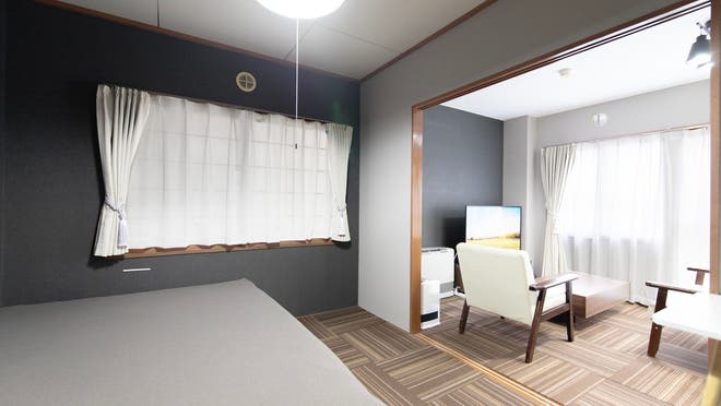 ✨地域最安値挑戦✨【すすきの繁華街すぐ】50型TVで大人気ゲームや映画鑑賞📺無料wi-fi🎵『502』の写真7