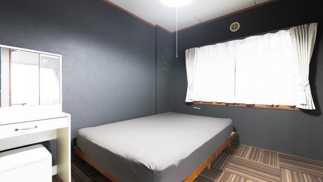 ✨地域最安値挑戦✨【すすきの繁華街すぐ】50型TVで大人気ゲームや映画鑑賞📺無料wi-fi🎵『502』の写真2