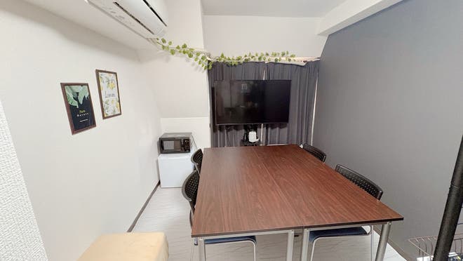 【角部屋スペース】✨NEW OPEN✨ 両隣部屋無の角部屋/女子会💖/誕生日🎂/レトロゲーム🎮/24h利用可🆗の写真1