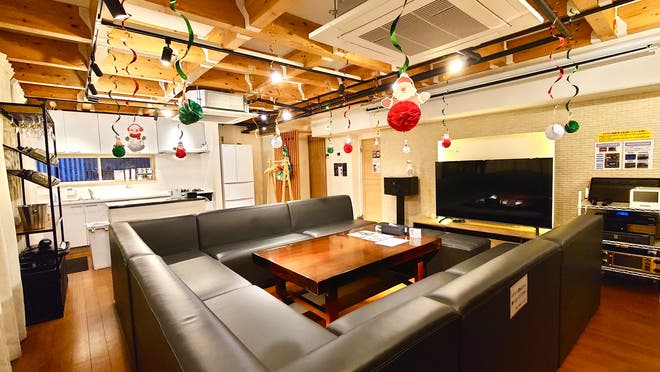 【池袋駅】(個室+テラス)BBQもスポーツ観戦もビジネスも🍻大型テレビ、プロジェクター完備🎥女子会💖パーティ🎉撮影📸に最適!の写真3