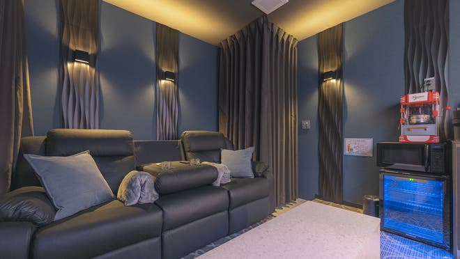 スペモシネマ🎬️東新宿駅4分🍷ゴミ無料👌🏻プロジェクター🎥映画デート💞ゲーム🎮706_SpemoCINEMA東新宿の写真2