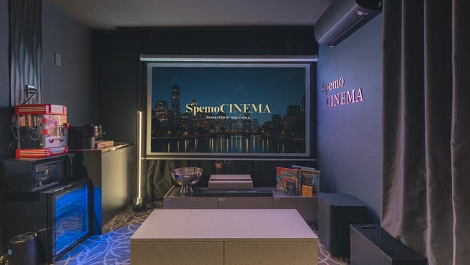 スペモシネマ🎬️東新宿駅4分🍷ゴミ無料👌🏻プロジェクター🎥映画デート💞ゲーム🎮706_SpemoCINEMA東新宿の写真4