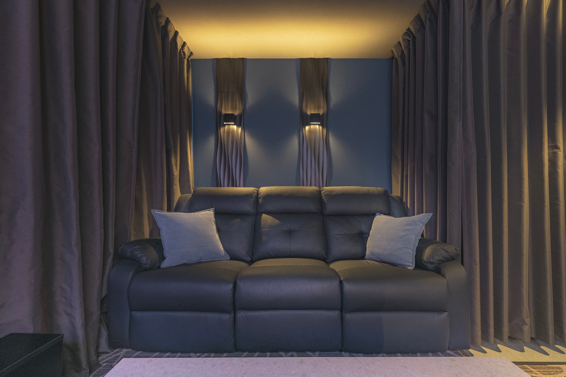 スペモシネマ🎬️東新宿駅4分🍷ゴミ無料👌🏻プロジェクター🎥映画デート💞ゲーム🎮706_SpemoCINEMA東新宿の写真5