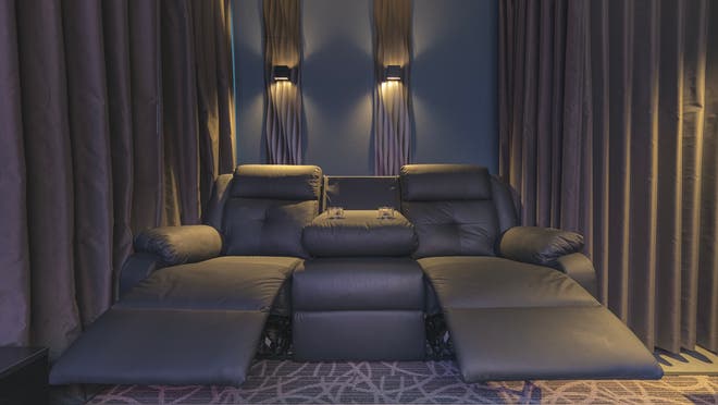 スペモシネマ🎬️東新宿駅4分🍷ゴミ無料👌🏻プロジェクター🎥映画デート💞ゲーム🎮706_SpemoCINEMA東新宿の写真6