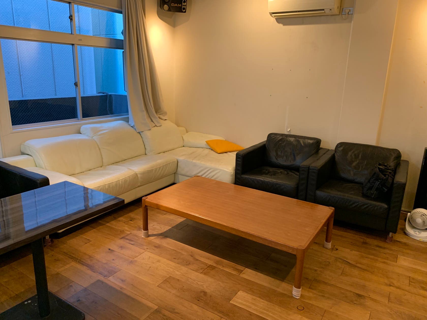 都営新宿線と半蔵門線の住吉駅から徒歩2分のカラオケ付きのレンタルスペースの写真3