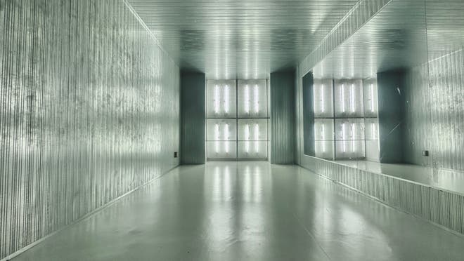 ベストホスト運営✨バックライトでシルエット撮影!Tiktok撮影に最適なレンタルスペース・ダンススタジオ!【1F】の写真4