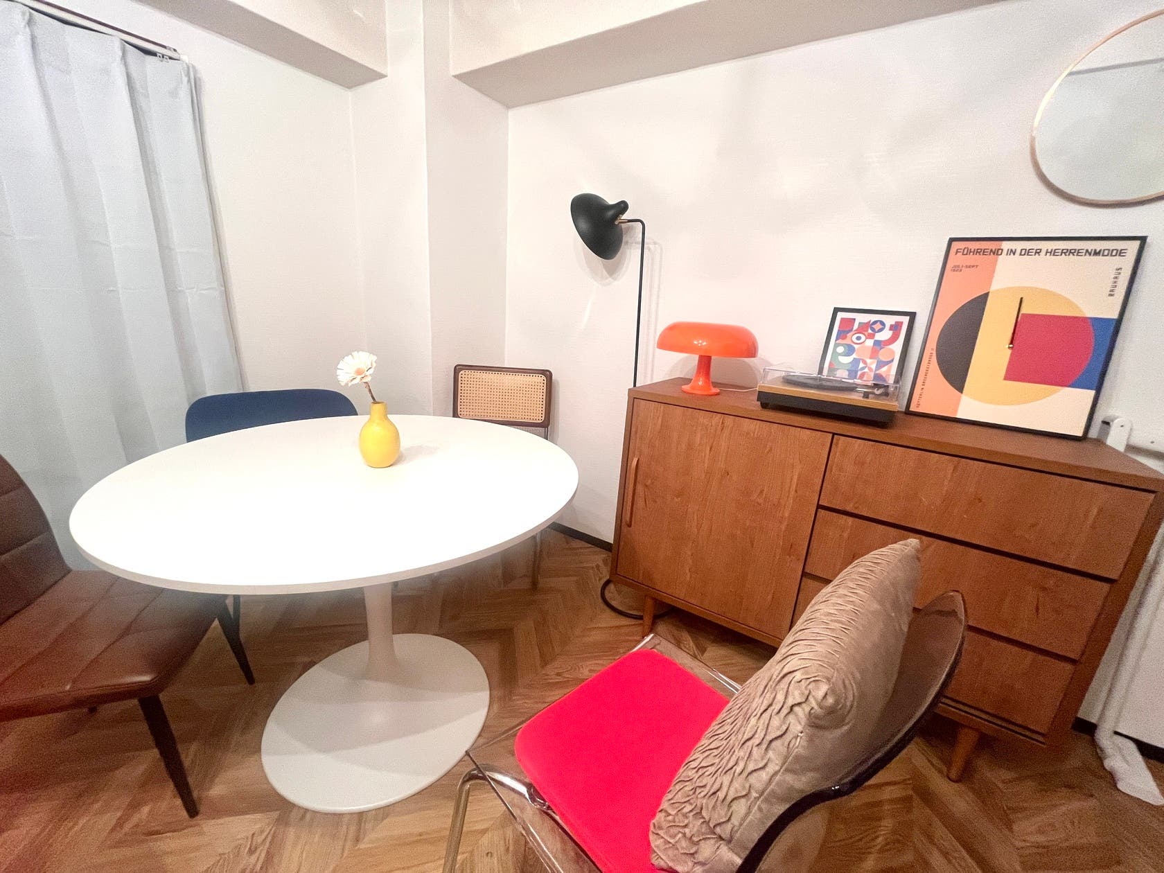 12月24〜1月4日年末年始特別料金【飲み会禁止！】レトロな雰囲気&64スーファミ等オールドゲーム機を楽しむミーティングルームの写真14