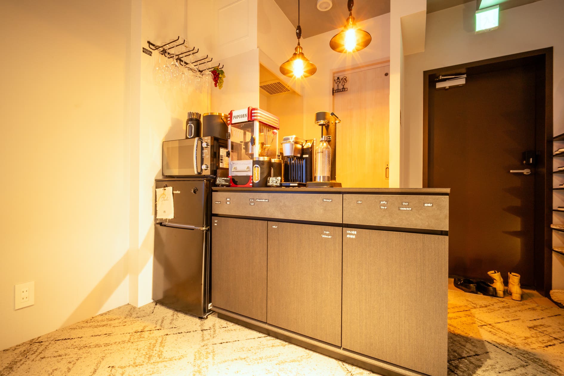 🎉 新年会・冬デートに｜大画面で映画鑑賞🎬・パーティーに｜大画面でまったり過ごす大人時間の写真9